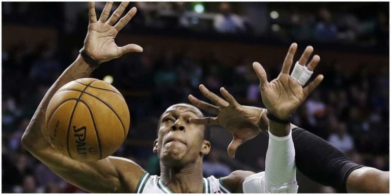 The 10 Biggest Hand Sizes in the NBA