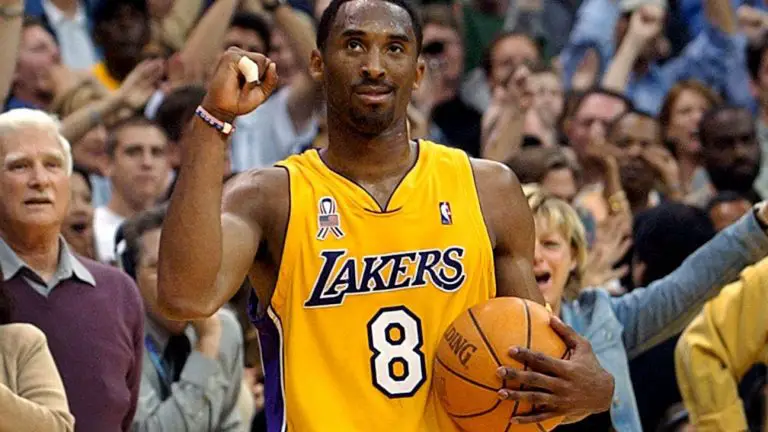 Top 24 Basketball Players Who Wore the Number 8